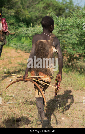 Hadzabe, Hadza tribe Tanzania hunting with dogs Tanzania Collection ...