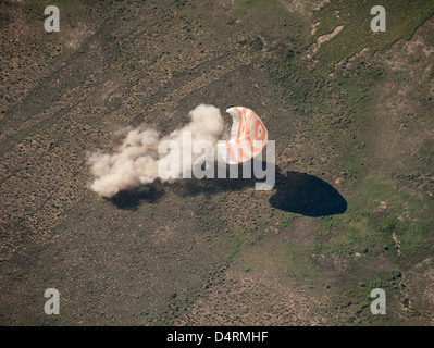 Expedition 23 crew lands safely in Kazakhstan after completing their ...