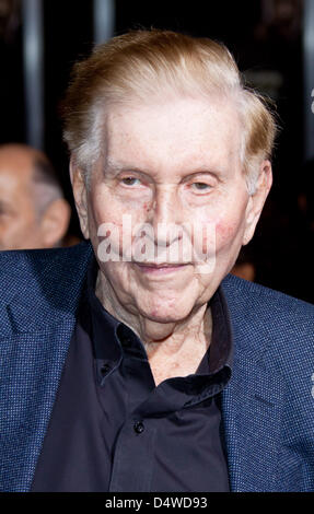 Sumner Redstone (R), Viacom & CBS Corporation Chairman of the Board ...