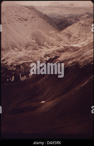 Photograph of the view from Dietrich Pass toward the Chandalar Shelf in ...