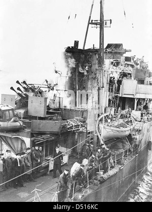 Royal Navy destroyer HMS 'Onslow' attacking superior German forces ...