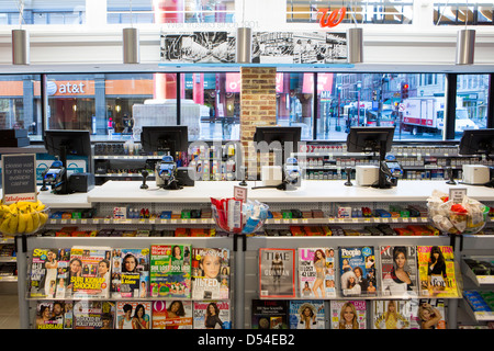 Inside a Walgreens store Stock Photo - Alamy