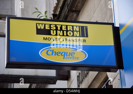 Western Union sign Stock Photo - Alamy