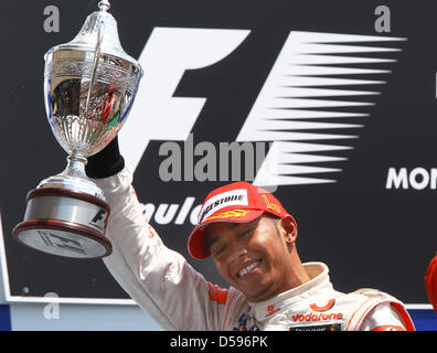 Der britische Formel-1-Rennfahrer Lewis Hamilton von McLaren Mercedes ...