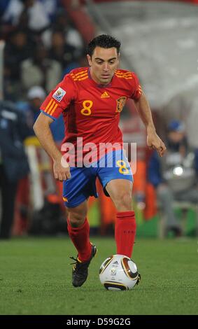 Spain's Xavi Hernandez Stock Photo - Alamy
