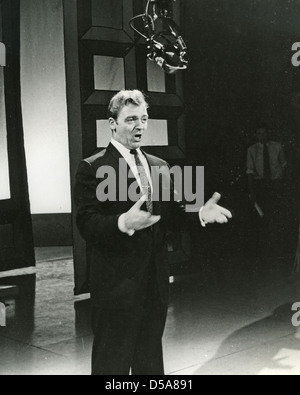 DAVID WHITFIELD (1925-1980) UK popular singer in 1957 Stock Photo - Alamy