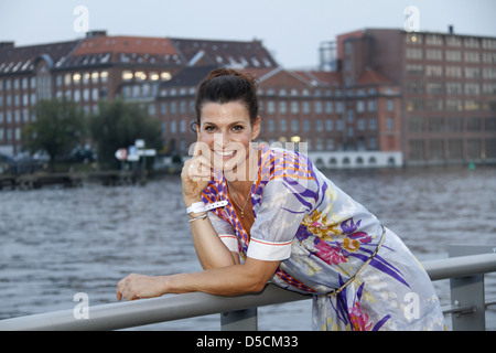 Marlene Lufen the evening barbecue of 'Sat 1 Fruehstuecksfernsehen ...
