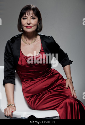 Isa Jank at a portrait session in celebration of the 4000th episode of ...