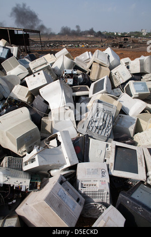 Electronic waste in Agbogbloshie dump, Accra, Ghana Stock Photo ...