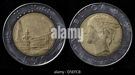 Italy 500 lire, Italy coin currency, studio shot against white ...