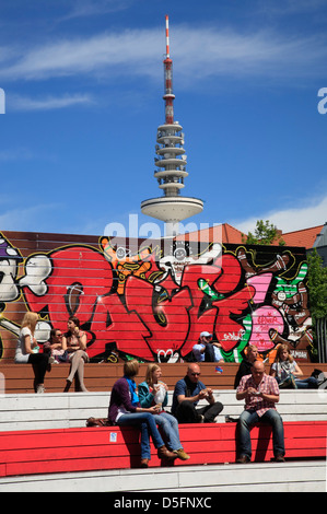 Sunbath at Karolinenviertel, Hamburg, Germany Stock Photo - Alamy