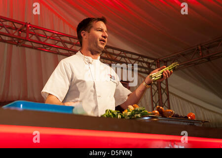 Chefs doing food preparation demonstrations Stock Photo - Alamy
