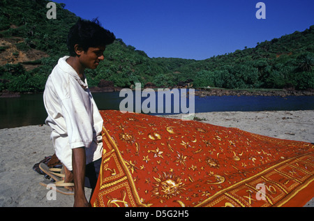 Indian peddler sell textile in Amritsar, Punjab state, India Stock ...