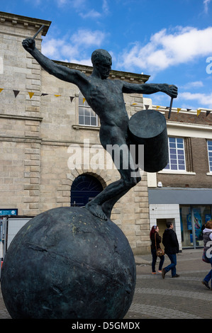 "The Drummer" statue outside Hall for Cornwall, Lemmon Quay, Truro ...