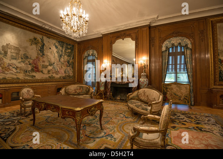 The interior of the beautiful Huntington Art Gallery at the Huntington ...