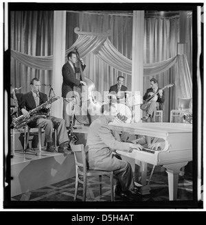A group portrait taken at the Columbia Pictures studio during the ...
