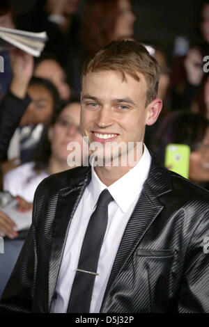 Actor Erik Odom arrives at the world premiere of "The Twilight Saga ...