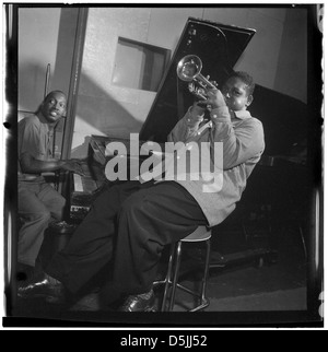 Fats Navarro was an influential American jazz trumpeter known for his ...