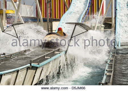 Skegness Pleasure Beach Log Flume Ride UK Stock Photo: 29266688 - Alamy