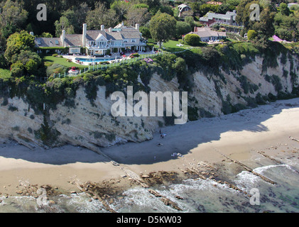 Aerial view of Barbra Streisand 's home in Malibu. Los Angeles ...