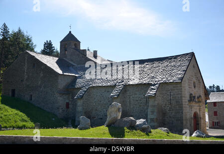 The hermitage of Font Romeu in the french Pyrenees Stock Photo - Alamy