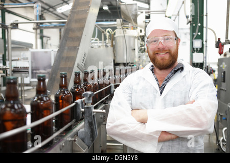 Tom Bull of Severn Cider. All phases of cider production in the south ...