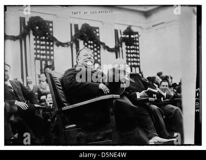 President William Howard Taft in a carriage, 1908 Stock Photo - Alamy