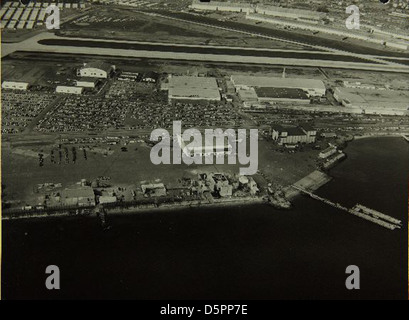 The seaplane ramp at the Convair/General Dynamics aircraft factory in ...