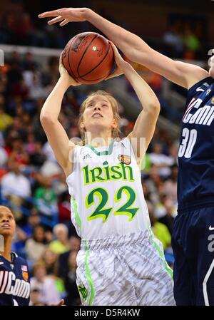 Notre Dame guard Madison Cable (22) drives the lane Louisville guard ...