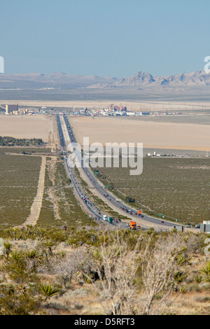 Interstate 15 in the mojave desert near Primm, California, USA Stock ...