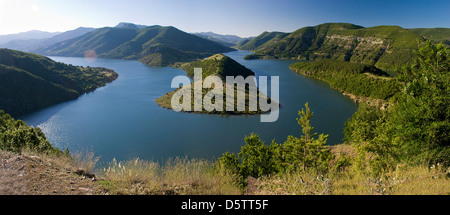 Kardjali lake, Bulgaria Stock Photo - Alamy