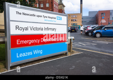 Entrance to the Leazes Wing at the Royal Victoria Infirmary in ...