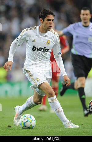 Madrid's Kaka plays the ball during the Champions League semi final ...