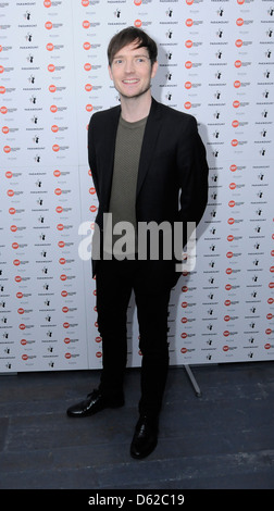 The Feeling singer Dan Gillespie Sells at Centre Point's 'Ultimate Pub ...