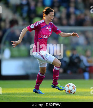 Lyon's Lotta Schelin controls the ball during the UEFA Champions League ...