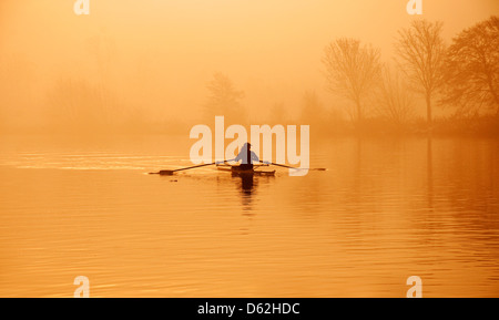 Sunrise on the River Trent at Colwick Park in Nottingham ...