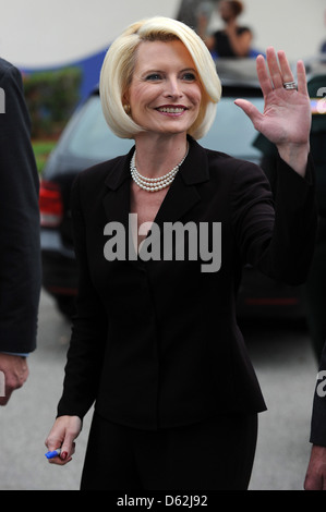 Callista Gingrich attends a support rally held by the Republican Jewish ...