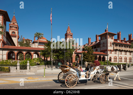 TOURIST HORSE CARRIAGE RIDE PONCE DE LEON HOTEL BUILDING HISTORIC ...