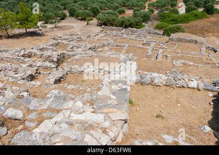 Ruins of Gournia, the site of a Minoan palace complex, Ierapetra ...