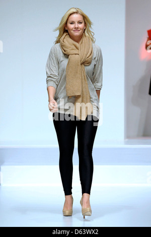 Elisha Cuthbert 'The Heart Truth' fashion show held at The Carlu ...