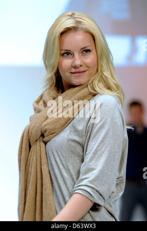 Elisha Cuthbert 'The Heart Truth' fashion show held at The Carlu ...