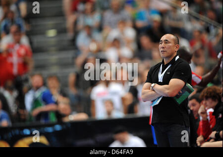 Madrid's head coach Talant Dujshebaev gestures during the Handball ...