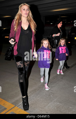 Alex Curran, Lilly-Ella Curran and Lexie Curran Alex Curran takes her ...