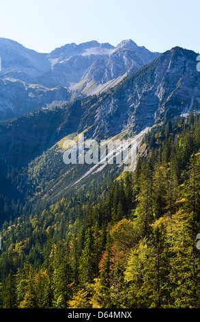 Rock climbing in the Bavarian alps, Germany Stock Photo - Alamy