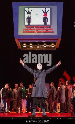 Actors and opera singers perform during the closing ceremony of the ...