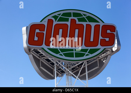 Globus logo supermarket sign Prague Czech Republic Stock Photo - Alamy