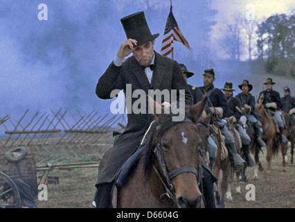 LINCOLN 2013 DreamWorks SKG, 20th Century Fox film with Daniel Day ...
