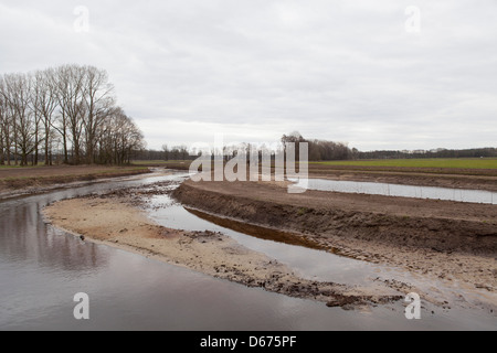 Five photo's reconstruction river Astense Aa from a canalized river to ...