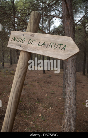 Information sign at start of walking path to the Gardens, Bay of Fire ...