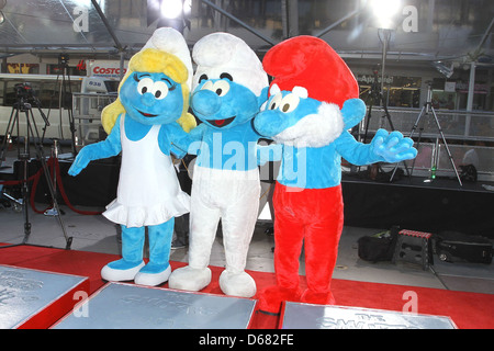 Smurfette at The Smurfs Hand & Footprint Ceremony held at Grauman's ...